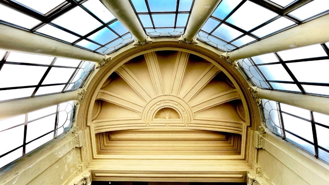 Examples of French colonial architecture in Saigon - The Saigon Times