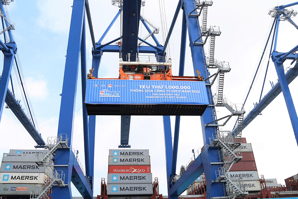 Haiphong container terminal handles one-millionth TEU - The Saigon Times