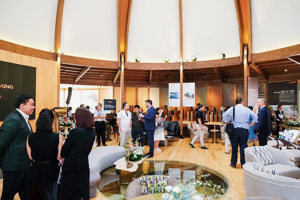 Tran Duc’s artistic creation at HawaExpo 2024 from the essence of ...