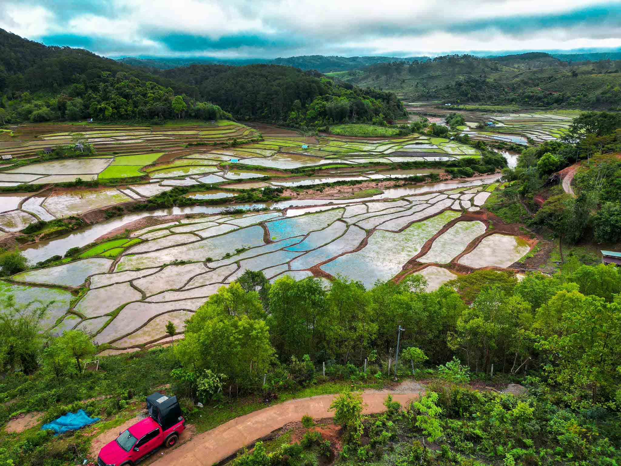 Terraced fields in water-pouring season - The Saigon Times