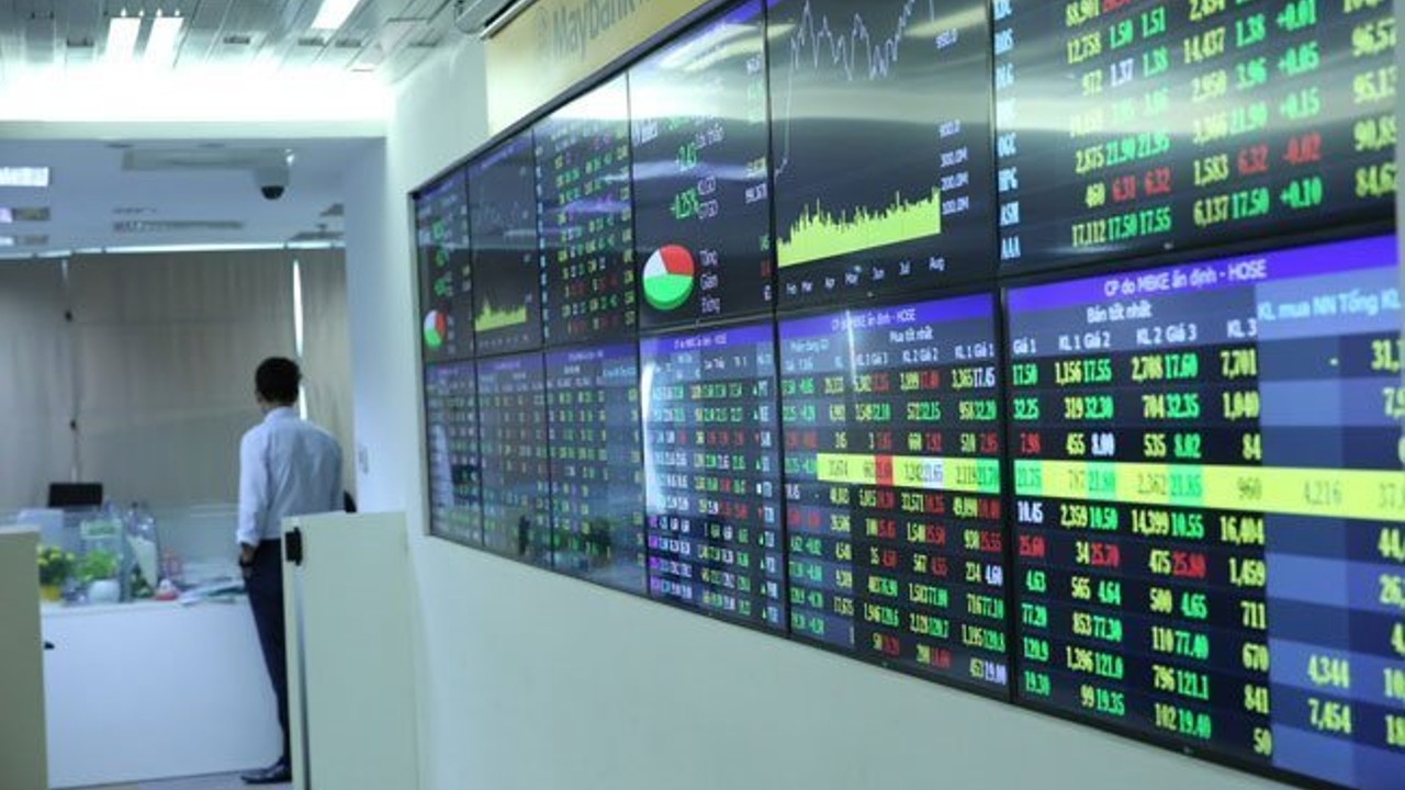 HSC to offer 360 million shares to existing shareholders - The Saigon Times