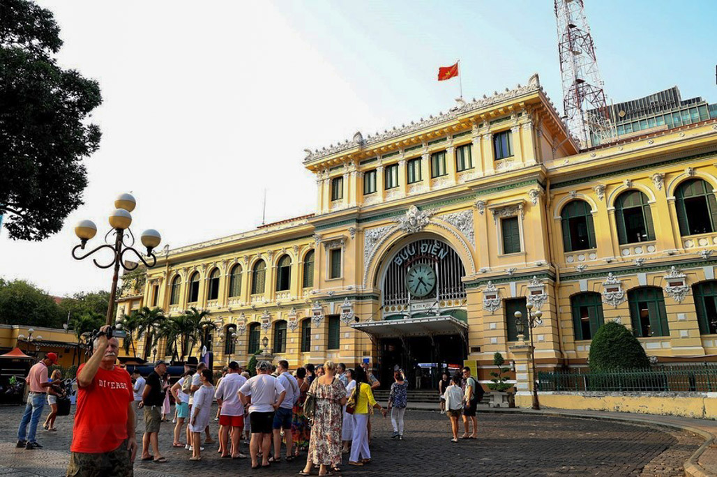 HCMC rolls out first-ever tourist data monitoring system - The Saigon Times