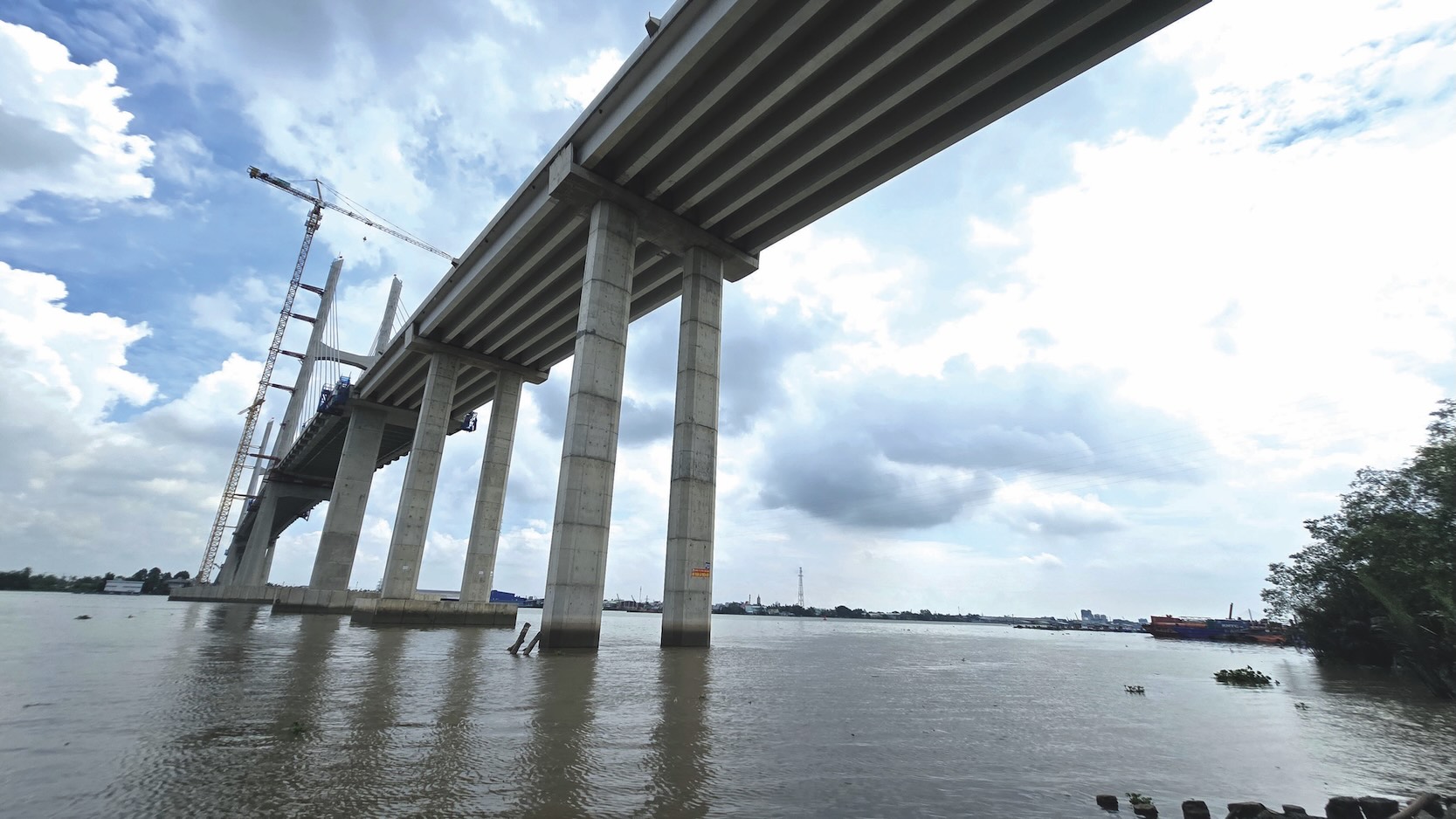 Pressure before the finish line - The Saigon Times