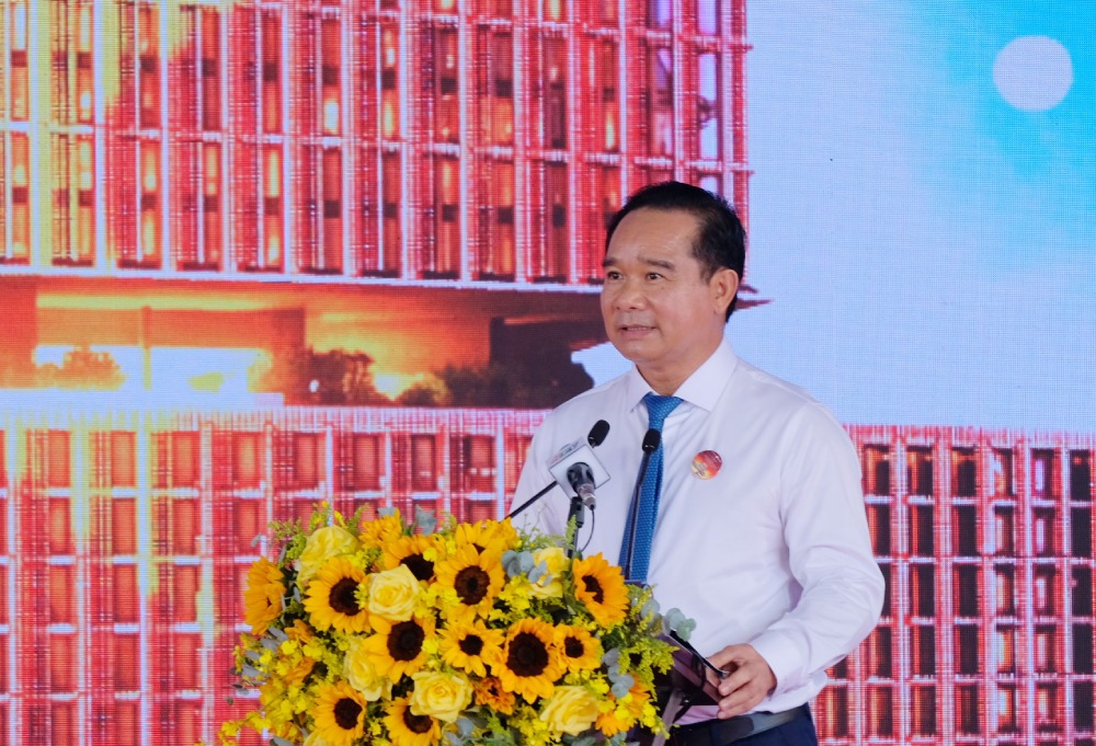 HCMC breaks ground on US$5.6 billion projects for new megacity - The ...