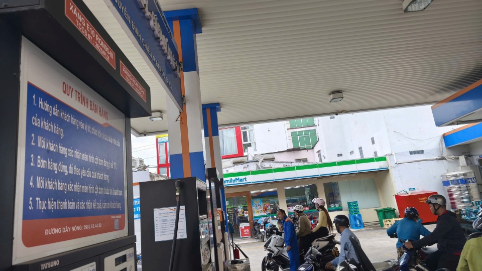 BSR prepares E10 gasoline supply for nationwide launch - The Saigon Times